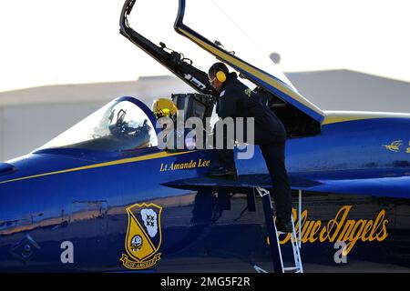 El Centro, California, USA. 18th Jan, 2023. Cmdr. Alex Armatas ...