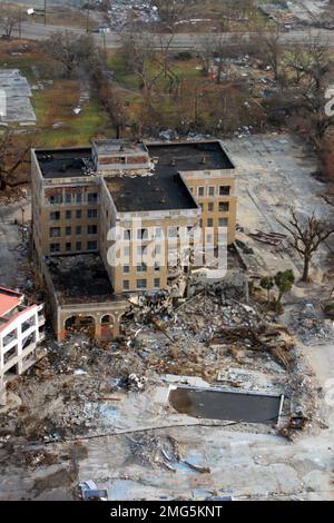 Aftermath - Aerial - 26-HK-296-37. Hurricane Katrina Stock Photo - Alamy