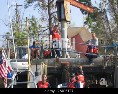 Aftermath - Displaced Boats - Port Security Unit (PSU) 309 - 26-HK-27 ...