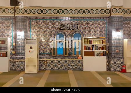 Masjid Raya Itaewon Mosque, Seoul, South Korea Stock Photo - Alamy