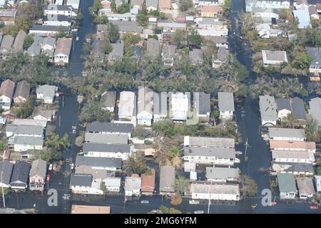 Aftermath - Flooding - Miscellaneous - 26-HK-36-59. aerial shot of ...
