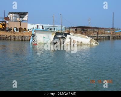 Salvage Engineering Response Team - Empire and Venice - 26-HK-354-86 ...