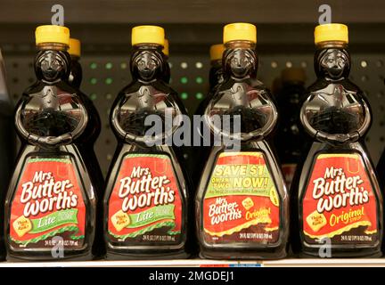 Bottles of Aunt Jemima and Mrs. Butterworth's syrup Stock Photo - Alamy