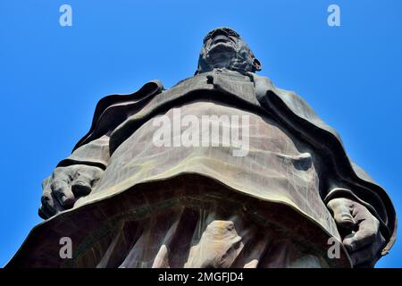 Statue Of Unity, colossal statue of Vallabhbhai Patel, tallest statue ...