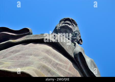 Statue Of Unity, colossal statue of Vallabhbhai Patel, tallest statue ...