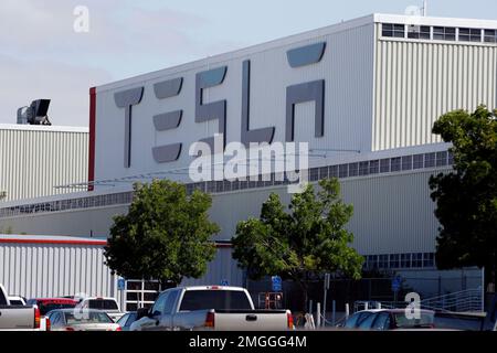 The photo shows tesla's electric car Gigafactory at the 8th China ...