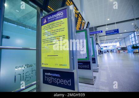 Notice to warn passengers of the new penalty fare regime on railways ...