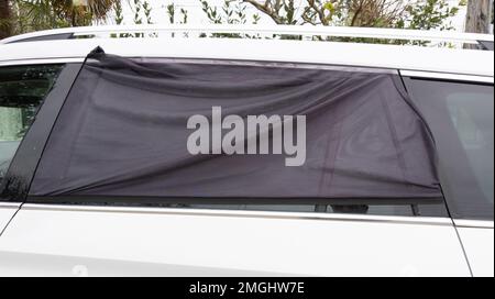 Universal Adjustable car window sun protector Shades UV Protection ...