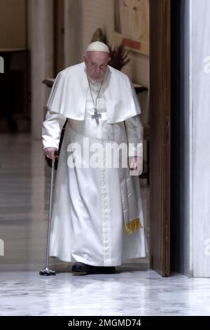 Vatican City, Vatican 25 january, 2023. Pope Francis greets a child ...