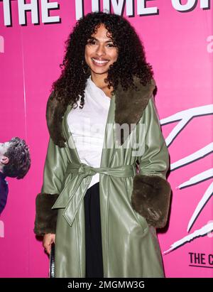 Kemi Rodgers attends the press night for Dirty Dancing at the Dominion ...