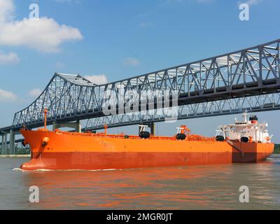 The Crescent City Connection bridge spans the Mississippi River at ...