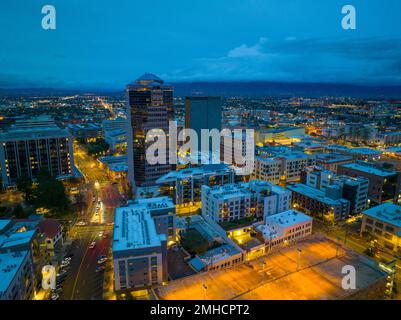 Tucson modern skyscrapers including One South Church, Bank of America ...