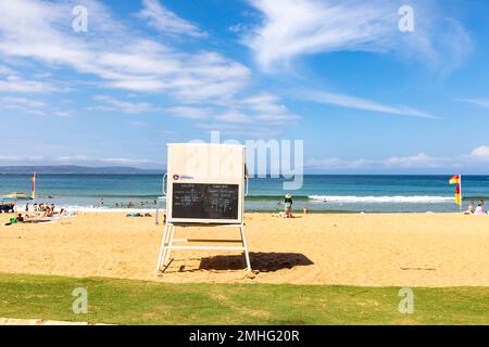 Australian Lifeguard Service, lifeguard hut station elevated on Palm ...