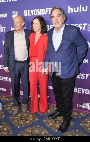 NATURAL BORN KILLERS, from left: Woody Harrelson, Juliette Lewis, 1994 ...