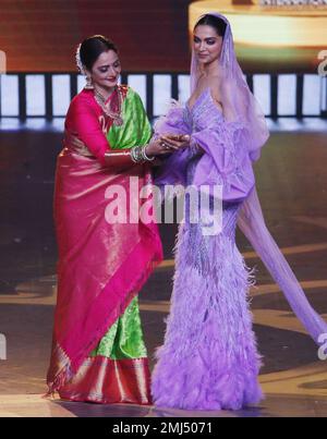 Indian Bollywood actress, Rekha, Mumbai, Maharashtra, India, Asia Stock ...