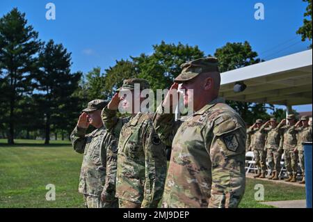 The incoming commanding general of Army Reserve Medical Command, Maj ...