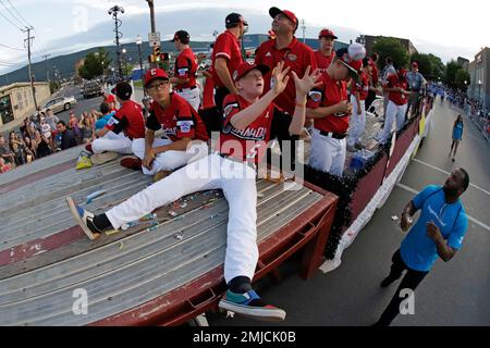 The Canada Region Champion Little League team from Coquitlam, B.C ...