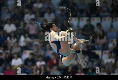 Eden Cheng and Lois Toulson of Britain compete during the women's ...