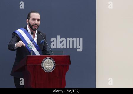 El Salvador's newly sworn-in President Nayib Bukele and his wife ...