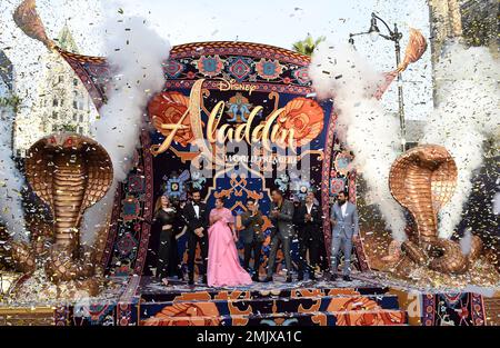 ALADDIN, from left; Nasim Pedrad as Dalia, Naomi Scott as Jasmine ...