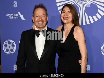 Musician Simon Kirke, left, and wife Maria Angelica attend the Film ...