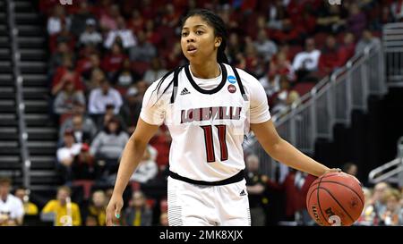 Louisville guard Arica Carter (11) guards Vanderbilt guard Cierra ...