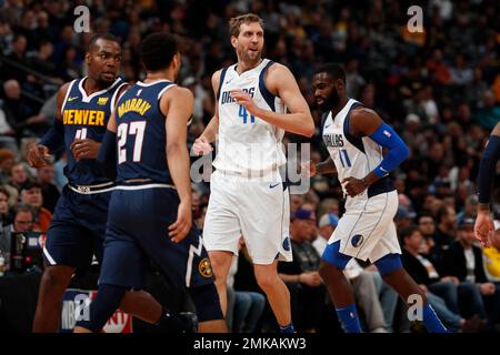 Dallas Mavericks forward Dirk Nowitzki (41) shoots during warmups ...