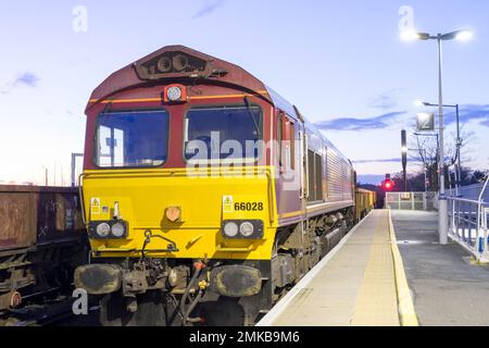 EWS freight train 66028 locomotive Network rail Stock Photo - Alamy