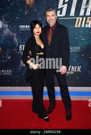 L R Darah Trang And Actor Anson Mount Attend The Star Trek