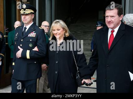 Former Oklahoma Governor Mary Fallin, left, and her husband, Wade ...
