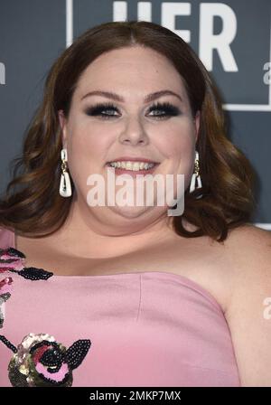 Chrissy Metz arrives at the 24th annual Screen Actors Guild Awards at ...