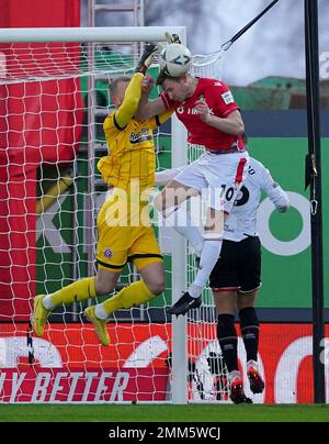 Adam Davies #1 of Sheffield United during the pre-game warm up ahead of ...