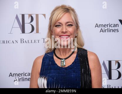 Sutton Stracke attends the American Ballet Theatre June gala and ...