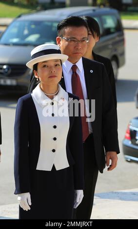 Japan's Princess Akiko visits the mausoleum of modern Turkey's founder ...