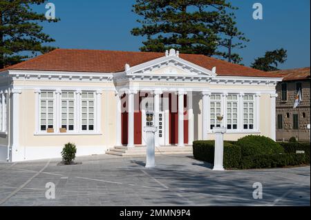 Kato Paphos municipal building, Kennedy Square, Paphos, Cyprus Stock ...