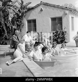 The Farrow family, from left: Mia Farrow, Patrick Farrow, Maureen O ...
