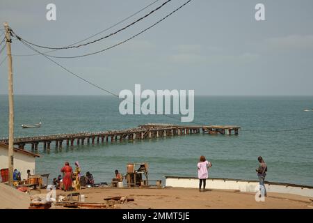 The fishing port of Bakau in the Gambia, West Africa. Fishermen and ...