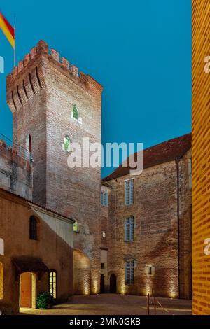 France, Pyrenees Atlantiques, Bearn, Morlanne, medieval fortified house ...