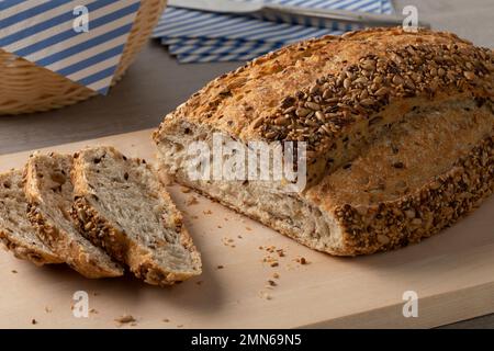 Pain de campagne (country bread Stock Photo - Alamy
