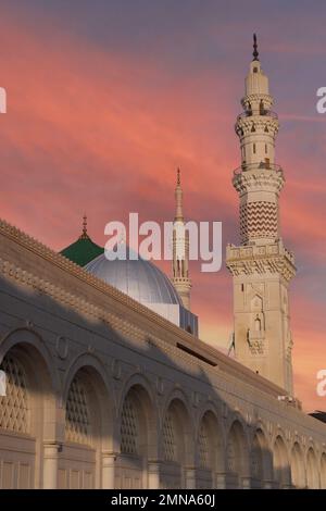 mosque at night. Masjid nabi of Medina. Green dome and moon Stock Photo ...