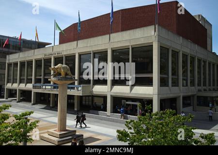 Zellerbach Hall, University of California Berkeley Stock Photo - Alamy