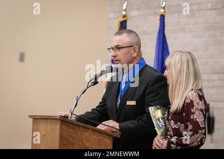 Inductee Command Sgt. Maj. (ret) William “Joe” Gainey (center), former ...