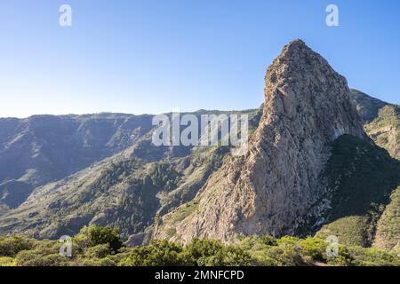 Roque de Agando rock tower at sunrise, Monumento Natural de los Roques ...