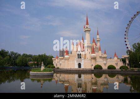 Shijingshan Amusement Park, Beijing, China Stock Photo - Alamy