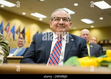 Maj. Gen. Bob D. Harter and Brig. Gen. Jason Kelly share a laugh with ...