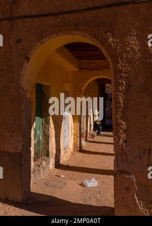 Market place in a Ksar, North Africa, Metlili, Algeria Stock Photo - Alamy