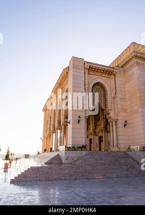 Emir Abdelkader mosque, Constantine, Algeria Stock Photo - Alamy