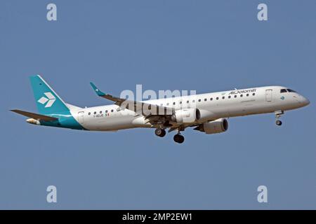 Germany, Bavaria, Munich: I-ADJO Embraer ERJ-190-200LR Regional Jet (c ...
