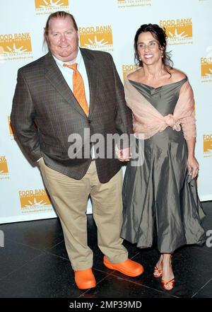 Chef Mario Batali and his wife Susan Cahn at The Food Bank For New York ...