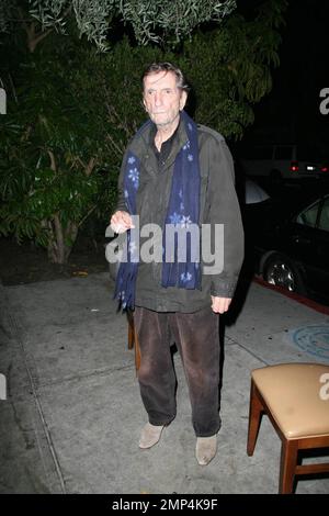 "Big Love" star Harry Dean Stanton arrives at the restaurant Dan Tana's ...